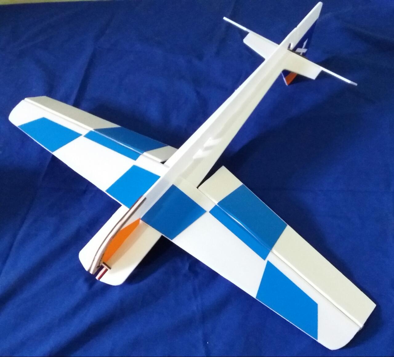 Shock Flyer - Extra 300 EXP v2 - Exclusividade Seuhobby